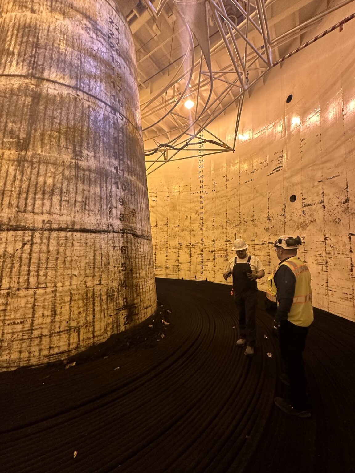 Vacuum Truck Services | Vac Truck Services | ACE Environmental